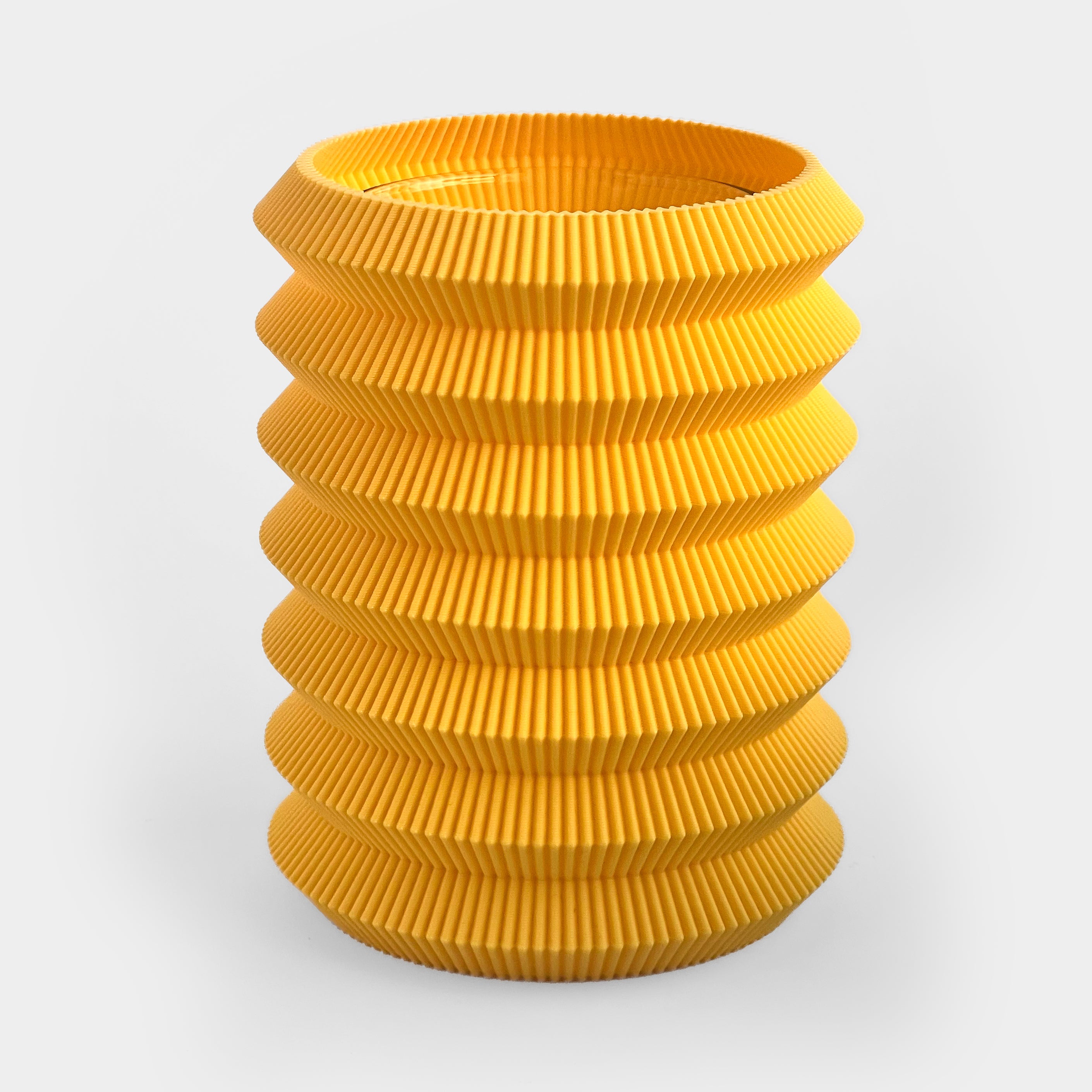 3D Printed S Vase 05 - Yellow– Evermade